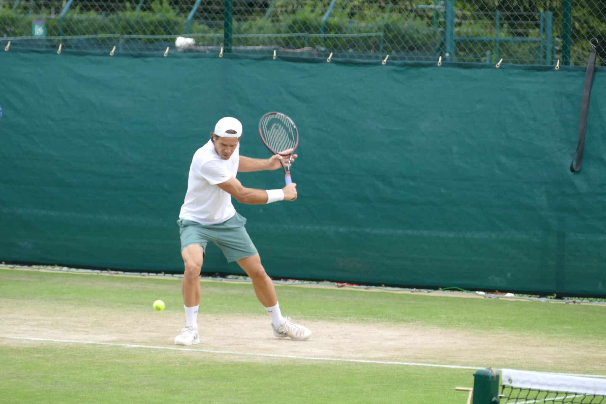 Tennis Unlocked: The Slice Backhand - Tennis Ireland